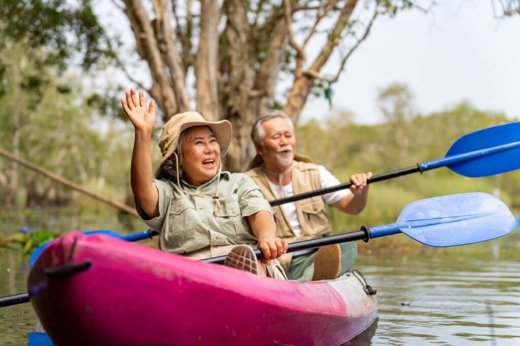 How Outdoor Activities for Seniors Enhance Retirement Living